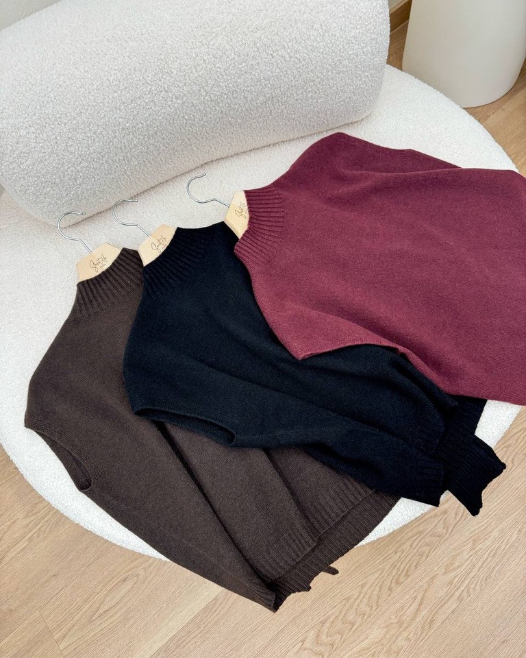 Gilet collo alto con manicotti bordeaux Susy Mix - Scintille Store